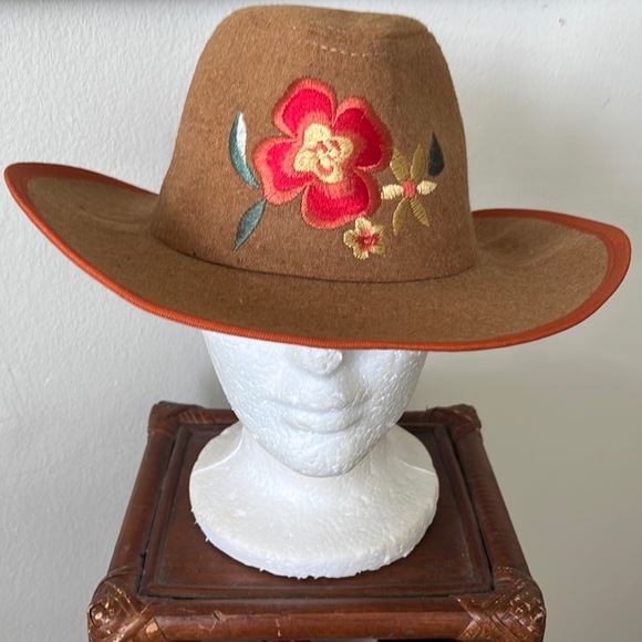 Addie & tate | Accessories | Addie Tate Felt Wool Cowboy Western Hat ...